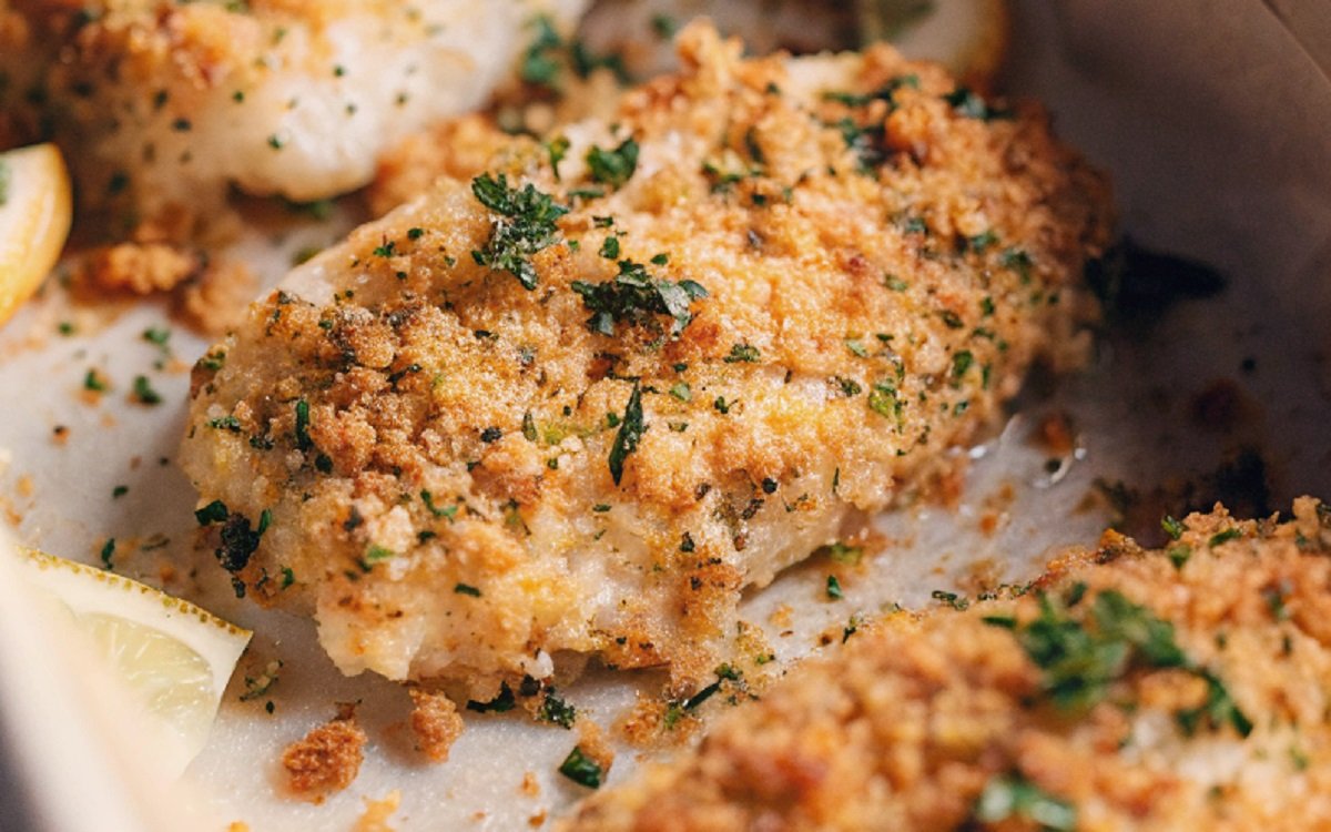 Baked Fish with Panko Bread Crumbs – onepinchsalt.com